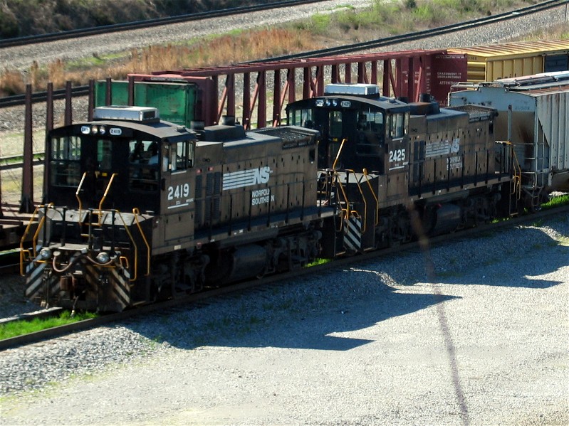 Switchers doing Yard Work at DeButts